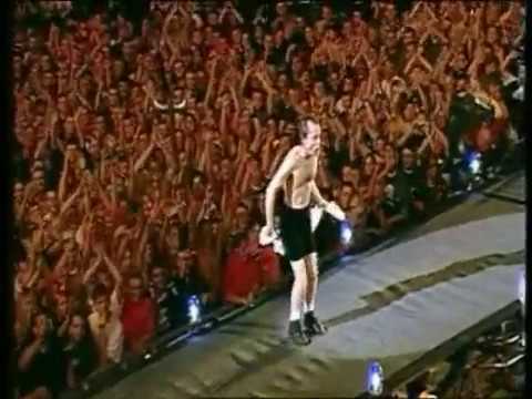 AC DC - Bad Boy Boogie (Angus Strip) - Olympiapark München