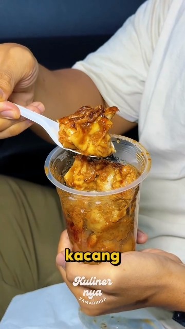 Pentol Cup Uenakk bangett #ngeshortsbareng #fyp #kulineranseru #foryou ...