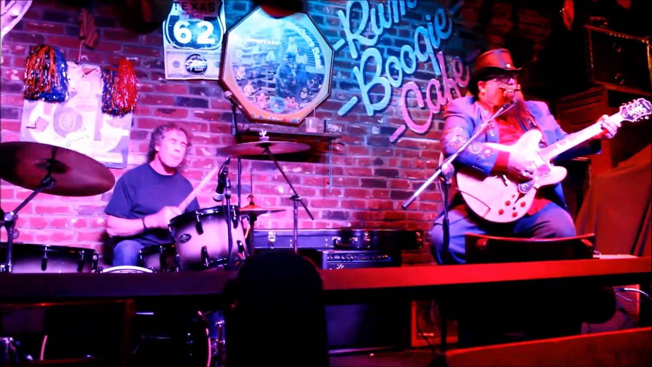 Johnny Riley and Rodney Polk Duo performing No Letter Blues - YouTube
