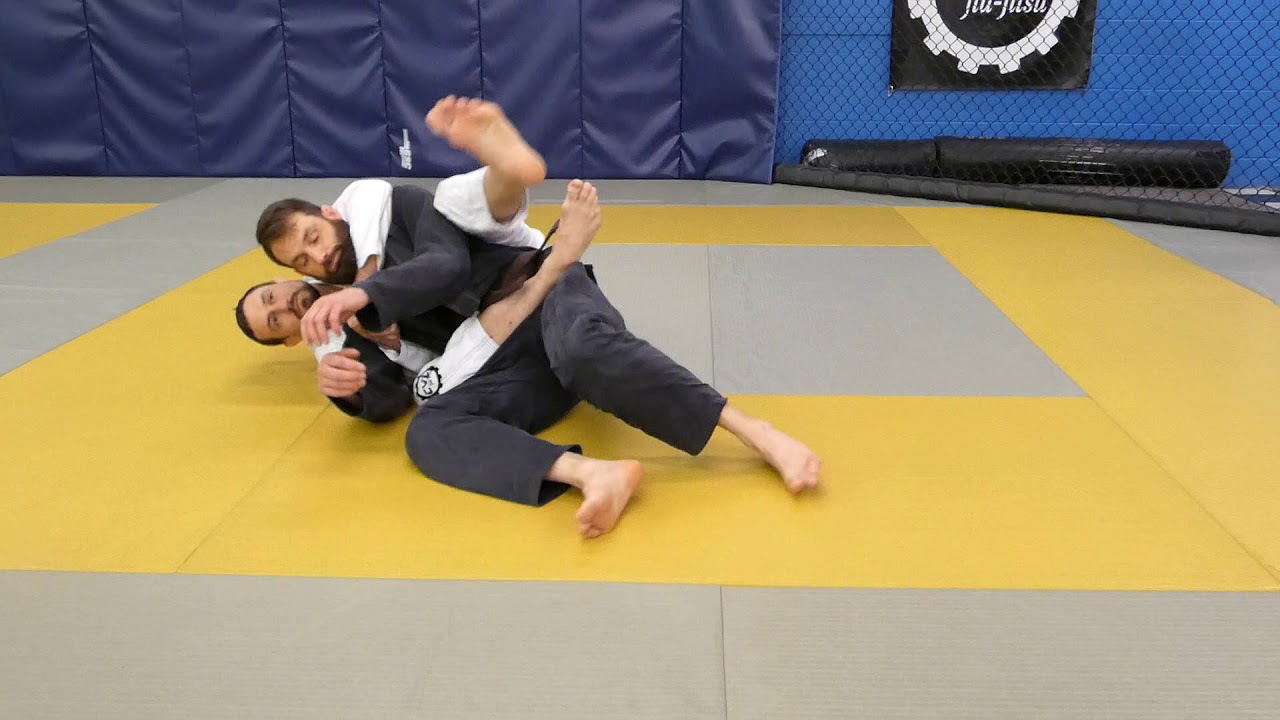 Back Mount Control - YouTube