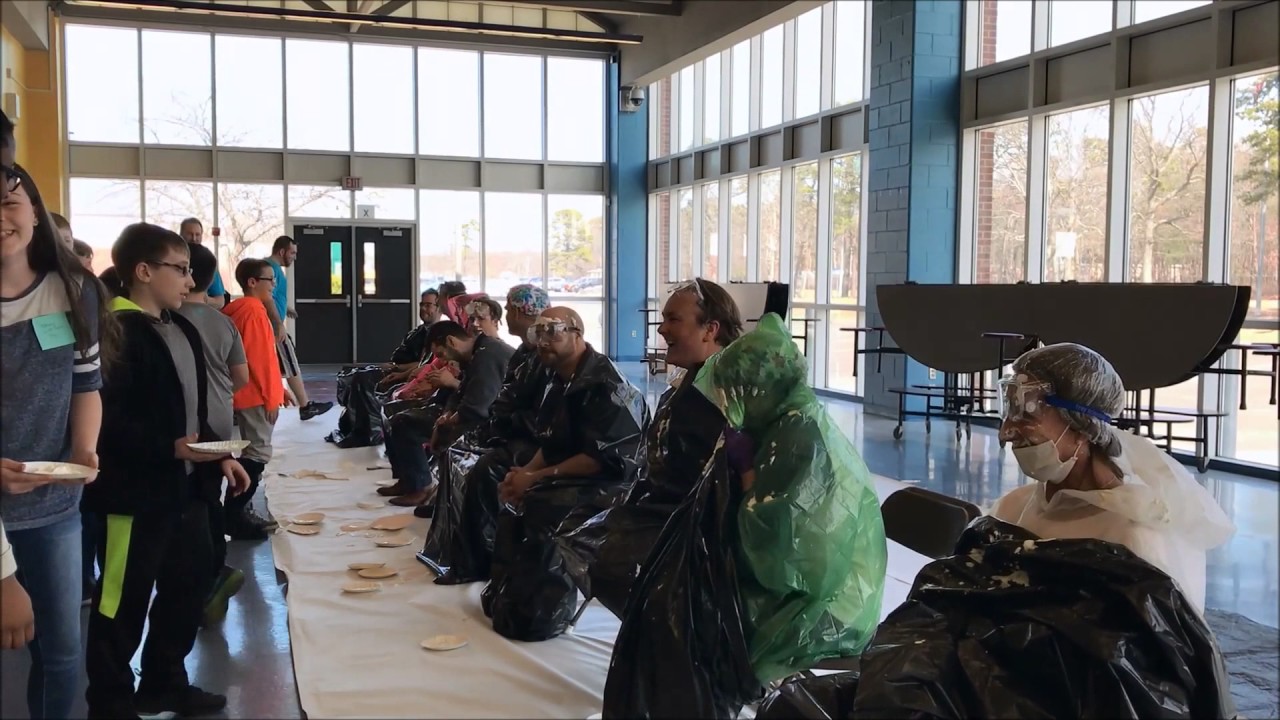 William Paca Middle School Pi Day - YouTube