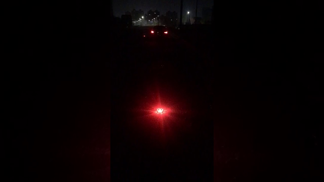 HL75011 LED Road Flare with Sequential Flash - YouTube