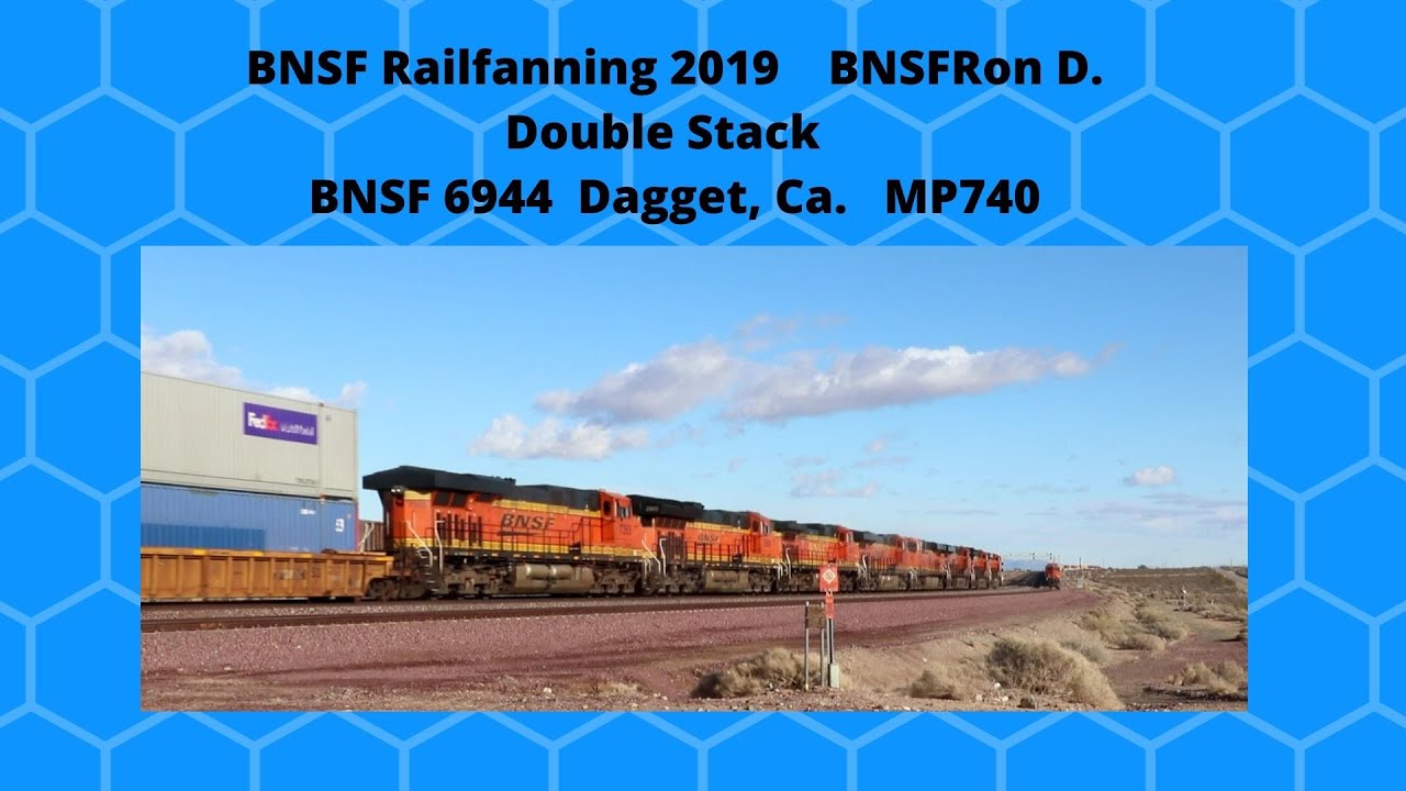 BNSFRon D. High-Desert Railfanning BNSF 6944 ES44C4 - YouTube