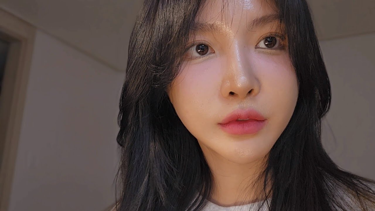 fwee 퓌 블러셔,투포쿨스쿨 프로타주스틱,롬앤 블러퍼지틴트 셀프메이크업🩷 - YouTube