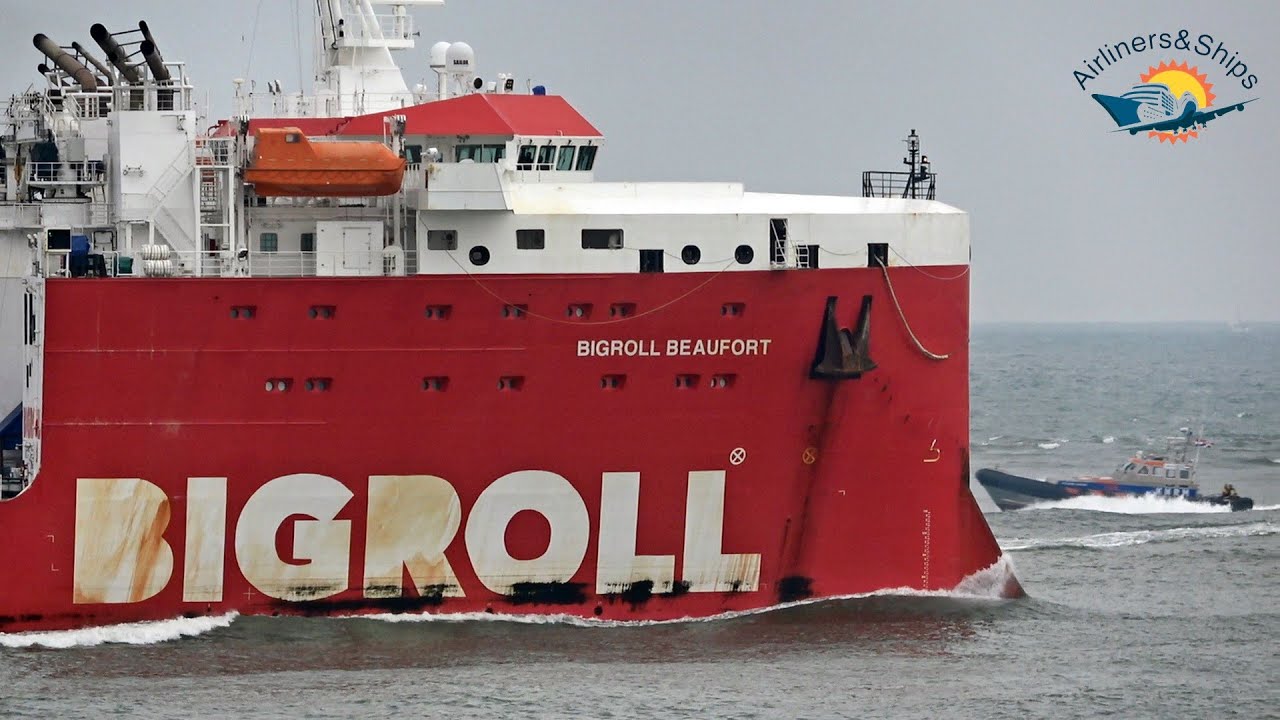 FABULOUS Shipspotting 2021 at Port of ROTTERDAM - YouTube