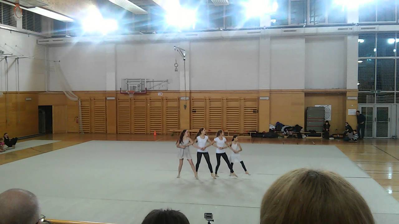 Ajda, Ana, Meta, Tinkara - P. I. Čajkovski - Labodje jezero - novoletni ...