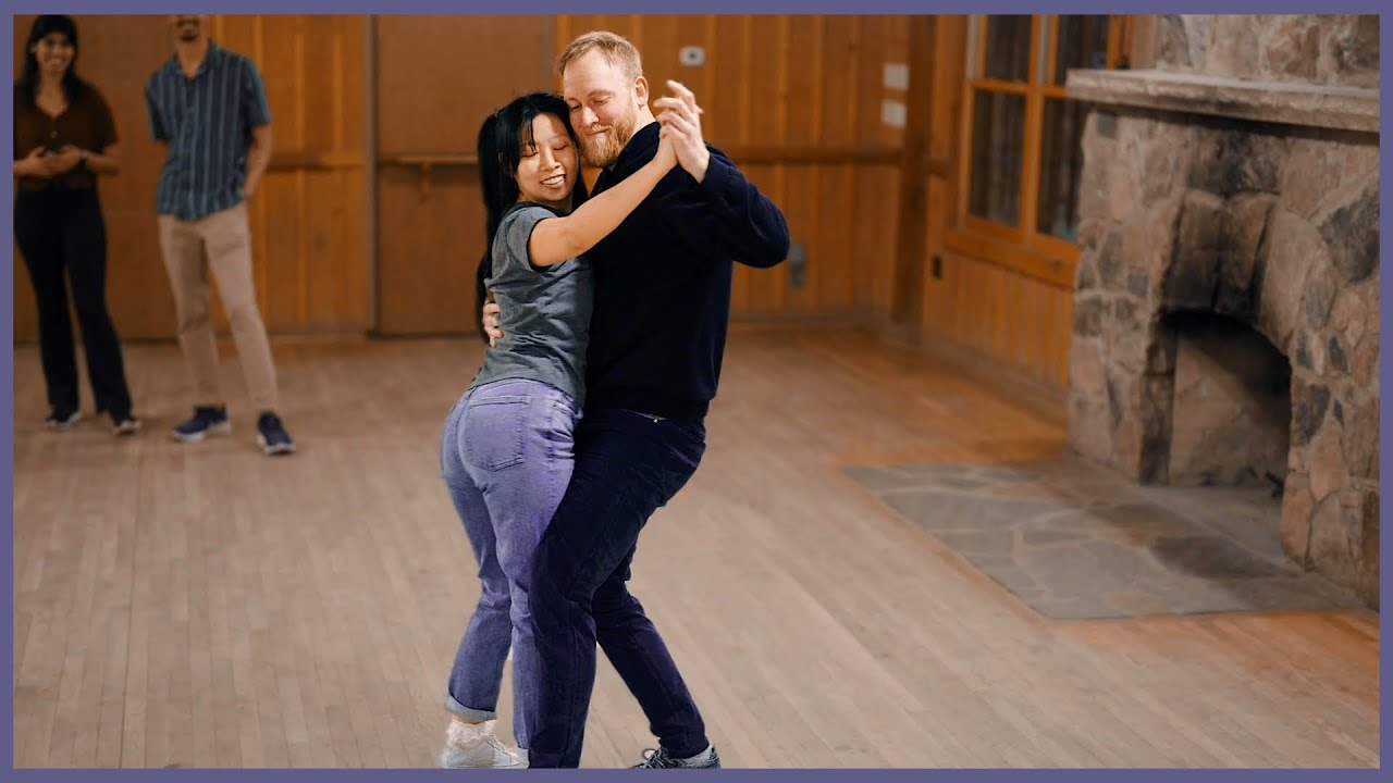 BAD BUNNY ft. Dei V, Omar Courtz - VeLDÁ DeBÍ TiRAR MáS FOToS ...