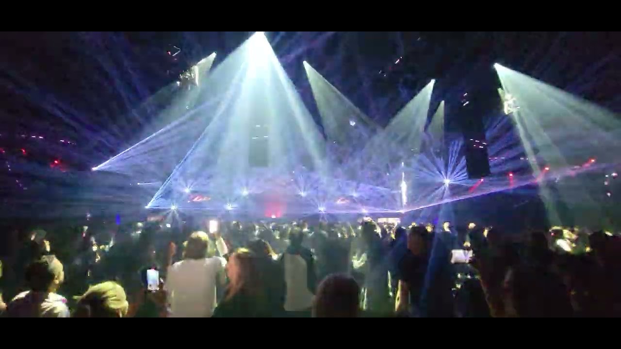 Zillion the club 28 OKT 2022 WAAGNATIE ANTWERP 20221029 041443 - YouTube