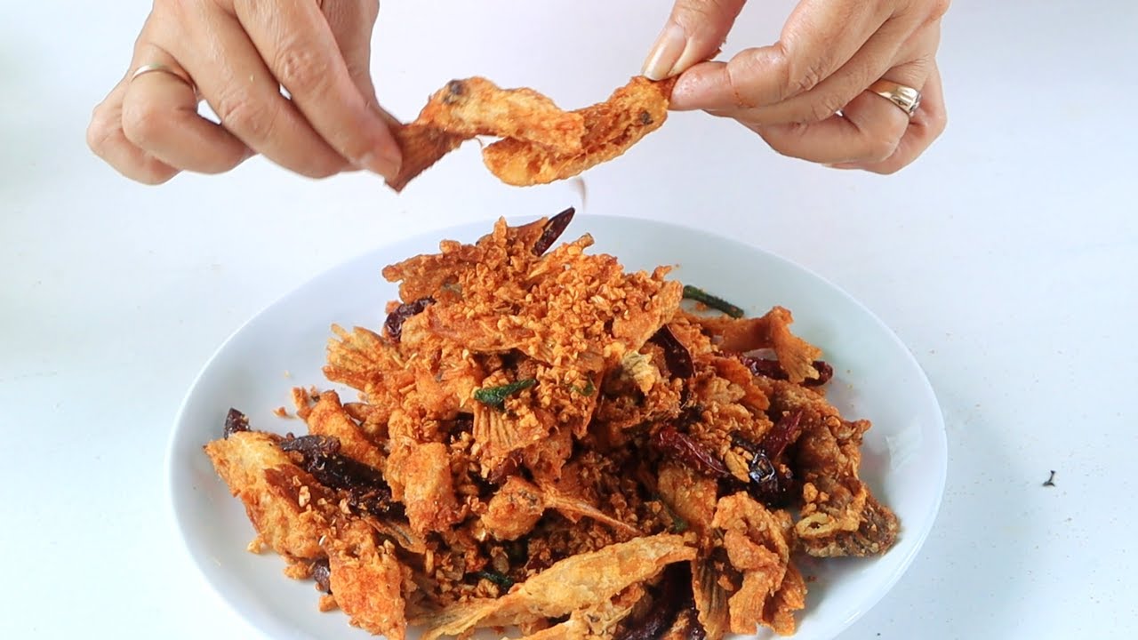 Fried salmon collar | Salmon collar recipe | How to cook salmon fins ...