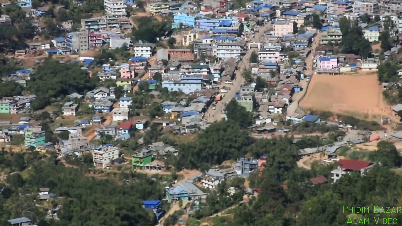 Phidim Bazar and Mountain Ranges including Kanchanjunga Kumbhakarna in ...