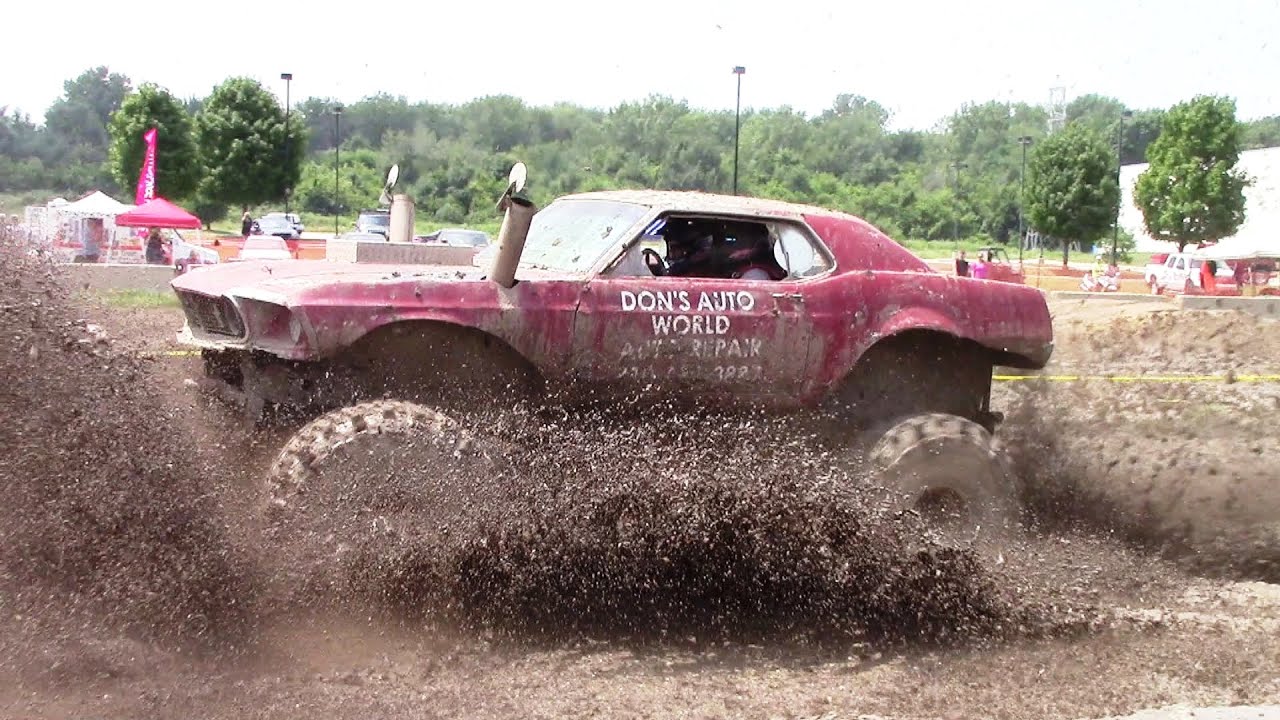 Red Mustang Mudding At Mid Michigan Mud Run July 2015 - YouTube