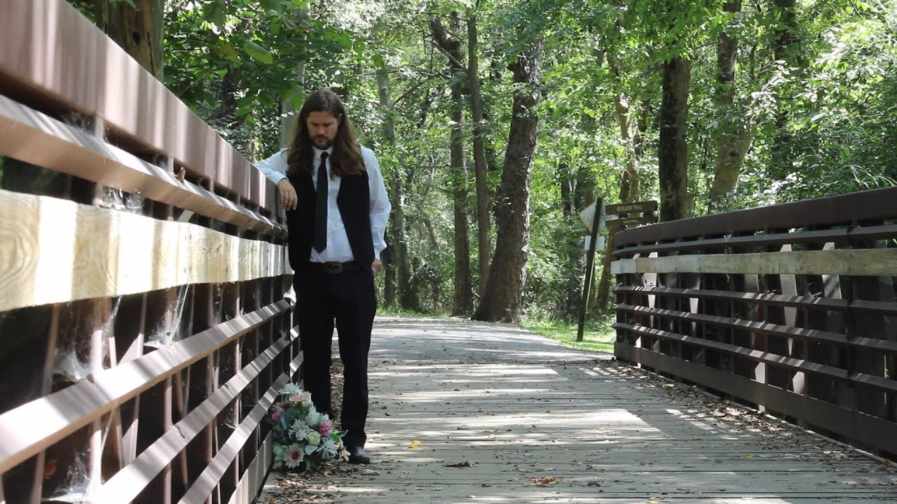 Too Many Distractions- BRUCE DICKEY (Official Music Video) - YouTube