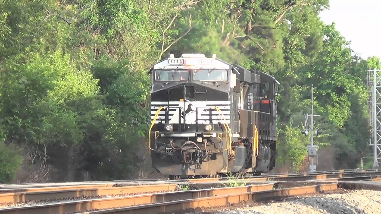 NS 9841 and 8131 lead the NS 29G - YouTube