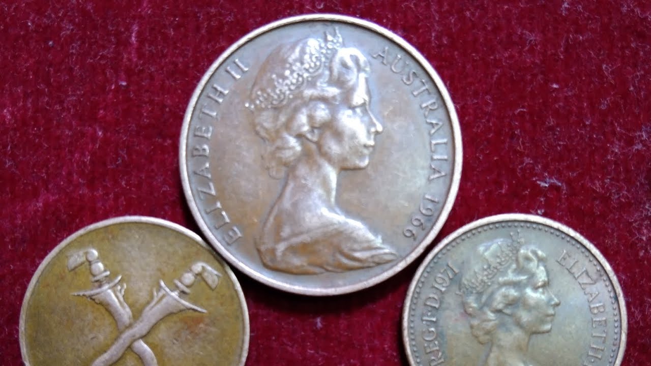 World coins collection of 60 different types Coins of Queen Elizabeth ...