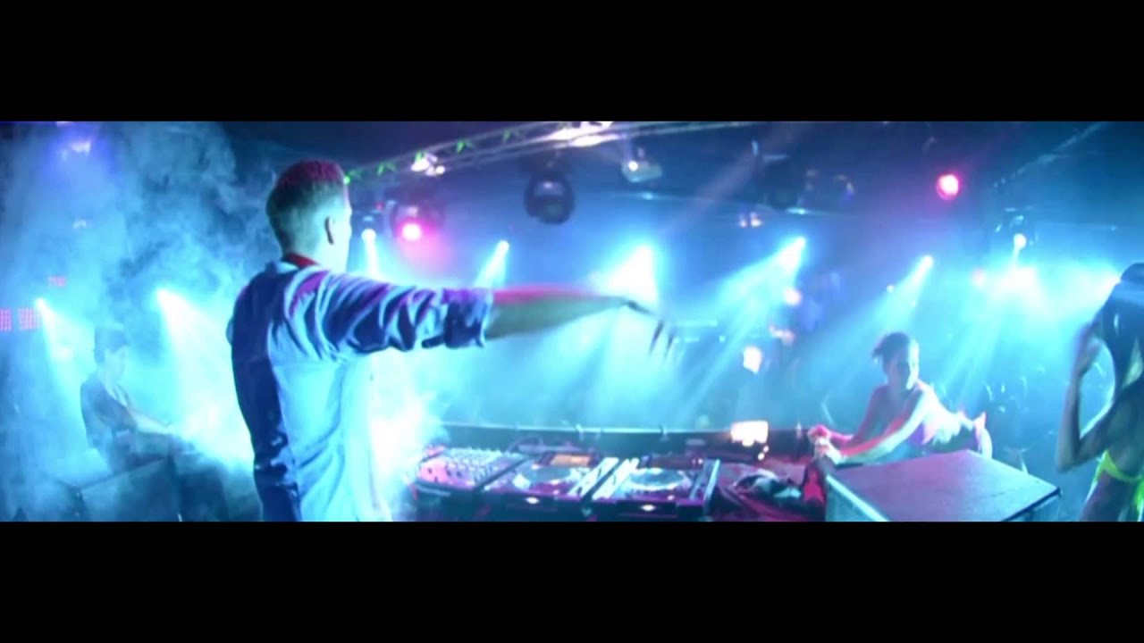 Nils van Zandt Live set @ Titan, Lyon - YouTube