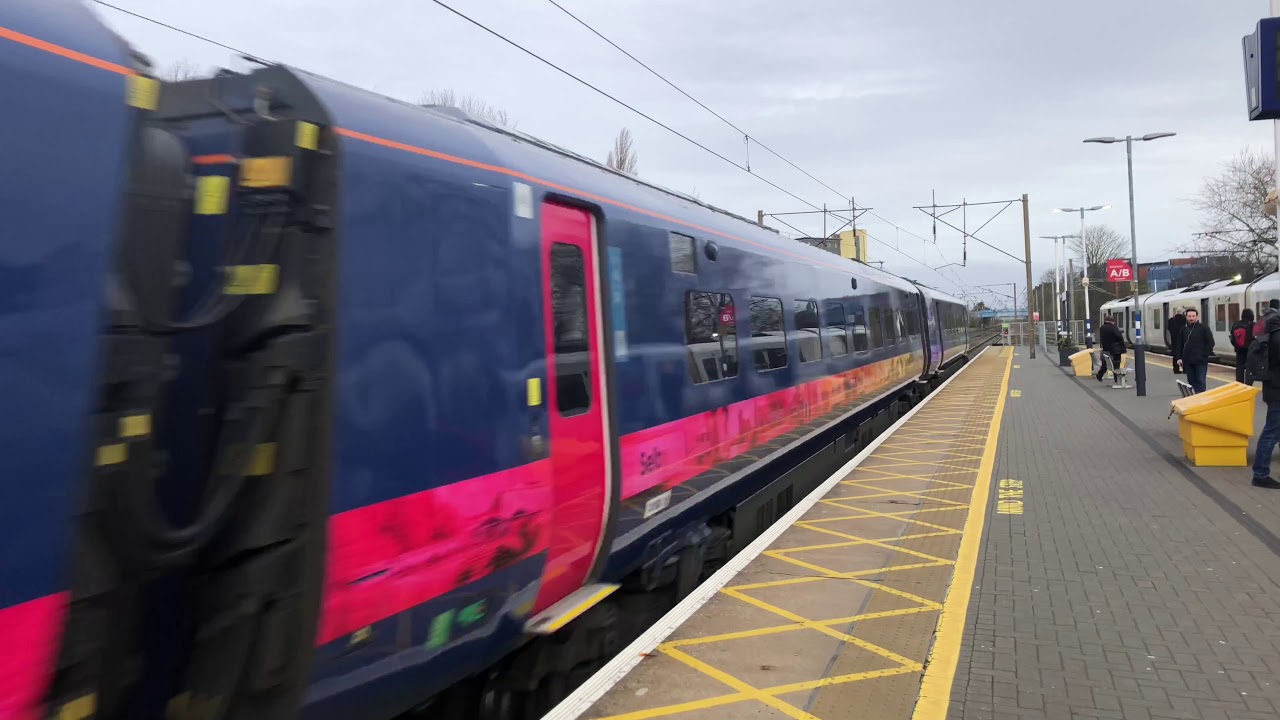 Hull Trains British Rail Class 802 Bi-Mode Multiple Unit train passing ...
