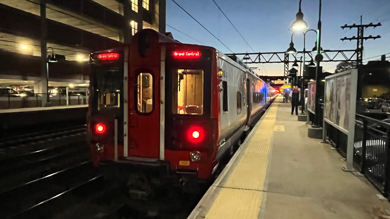MTA Metro-North Railroad: PM Rush Hour Action @ Harrison - YouTube