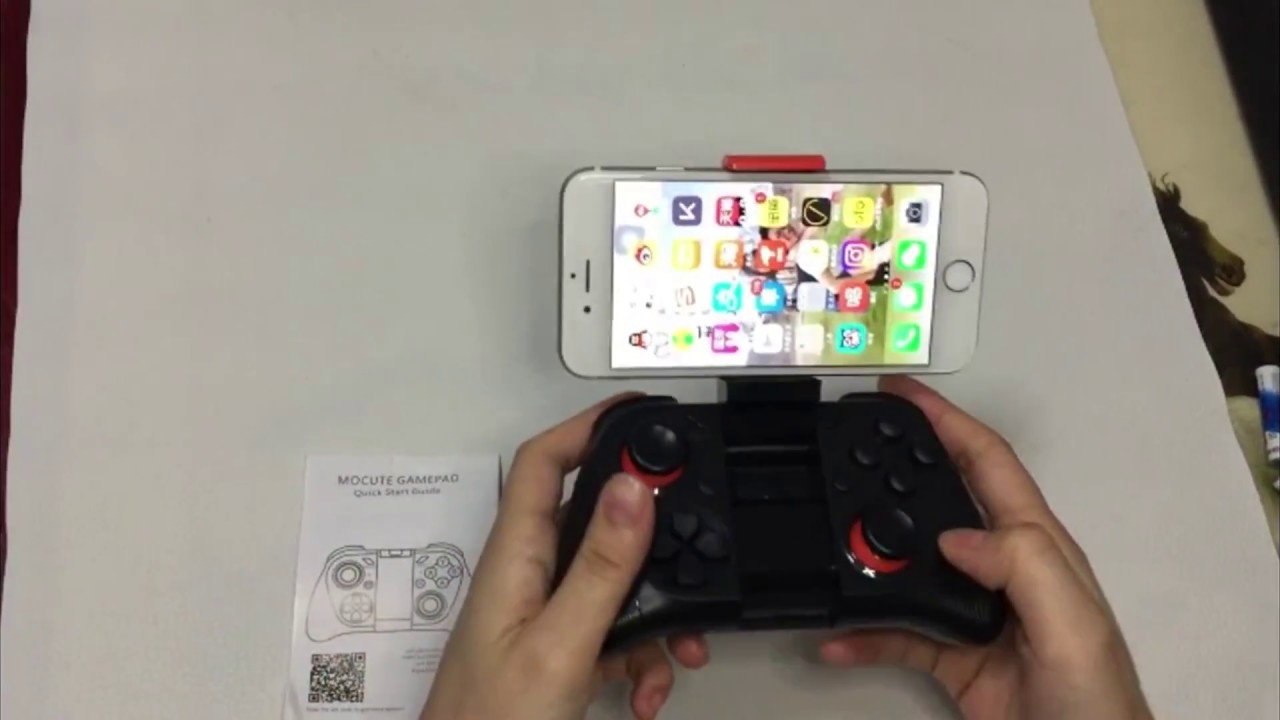 PLAY FORTNITE MOBILE WITH A CONTROLLER - YouTube