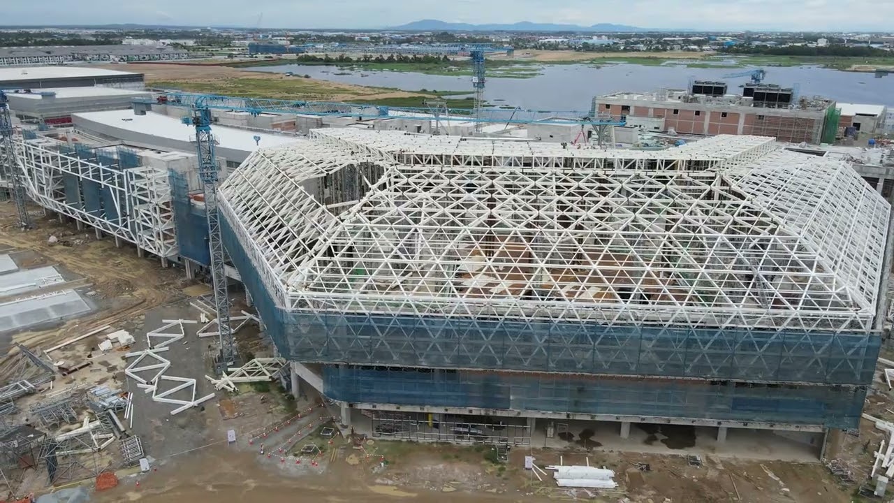 Aeon Mall III Meanchey of Phnom Penh under construction, Cambodia - YouTube