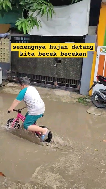 becek becekan nih, musim hujan sudah tiba - YouTube
