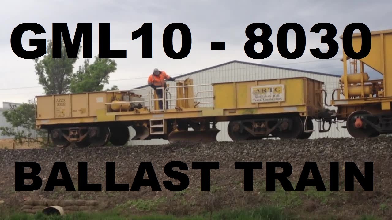 GML10 & 8030 ballast train working through stawell - 9th sep 2013 - YouTube