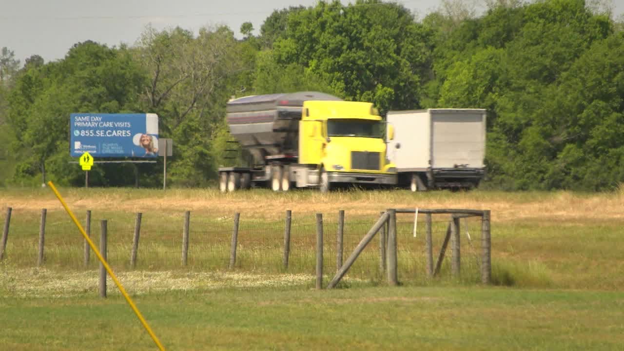 AMX TRUCKING - YouTube