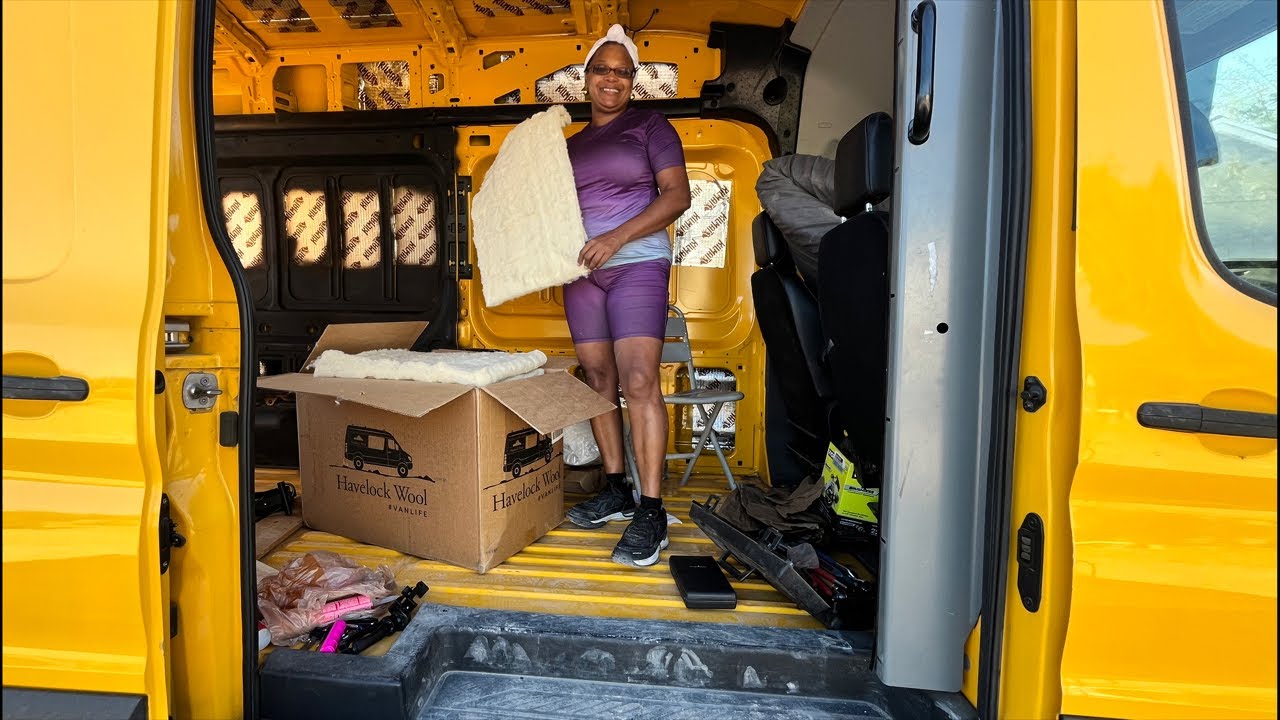 🔴 VAN LIFE VAN BUILD || insulating my van, Building Out My Ford Transit ...