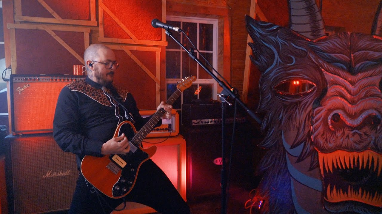 Crobot - Better Times | Machine Shop LIVE | (In The Studio Video) - YouTube