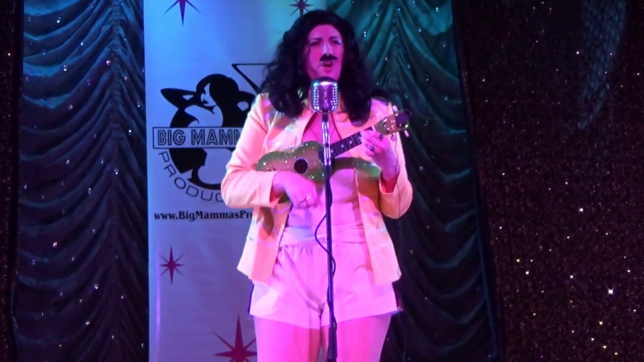 Phoebe Nyx - Fat Bottomed Girls (2017) - YouTube