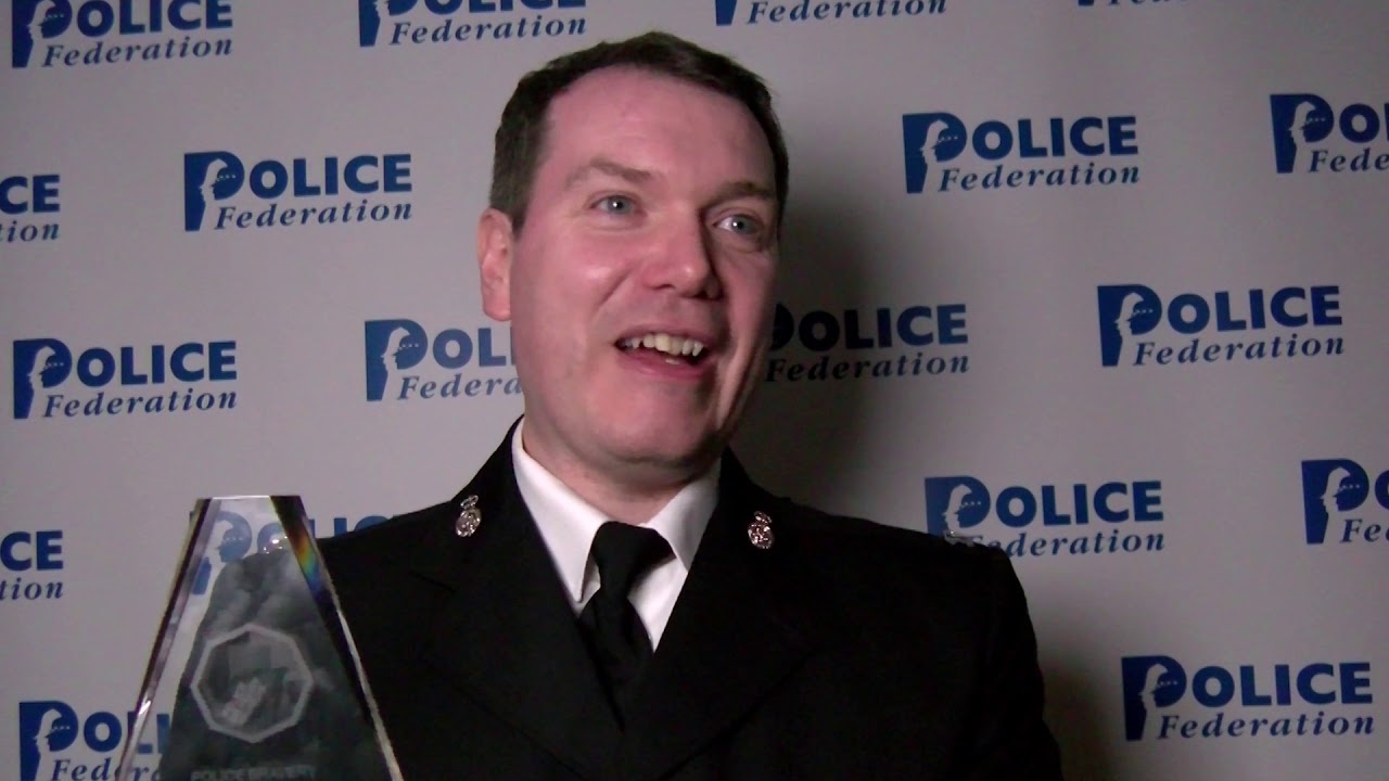 Sgt Kevin Milby - Region 1 Police Bravery Award Winner - YouTube