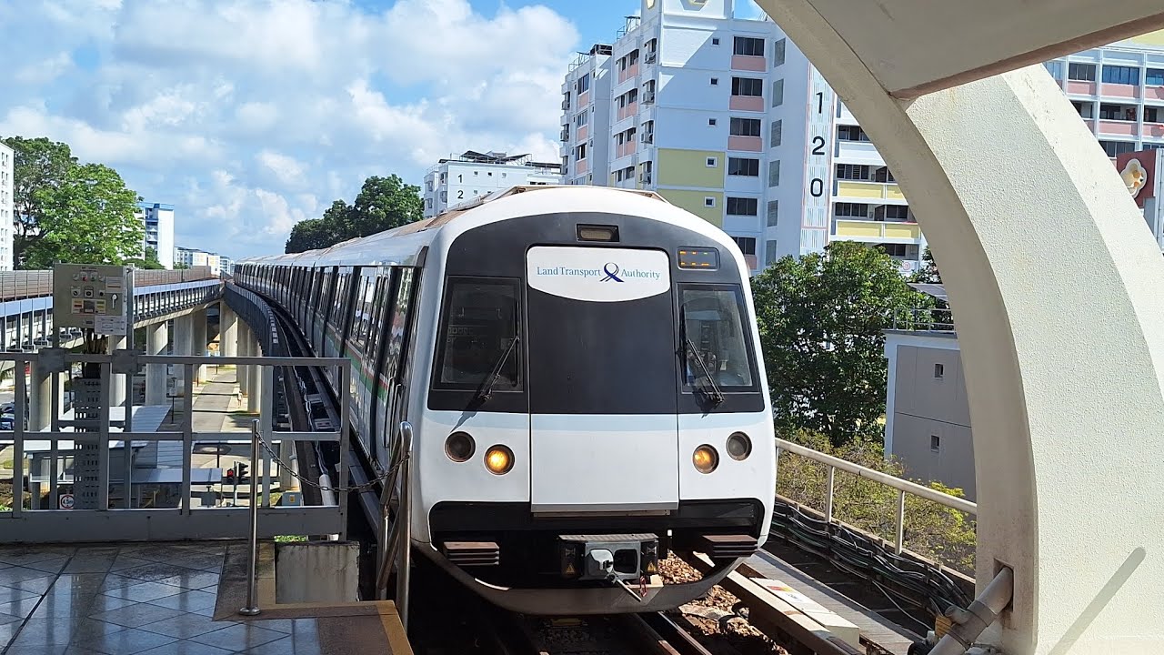 [Track Point Fault Flashback/KSFC diversion to EWL] SMRT TRAINS, KSF ...