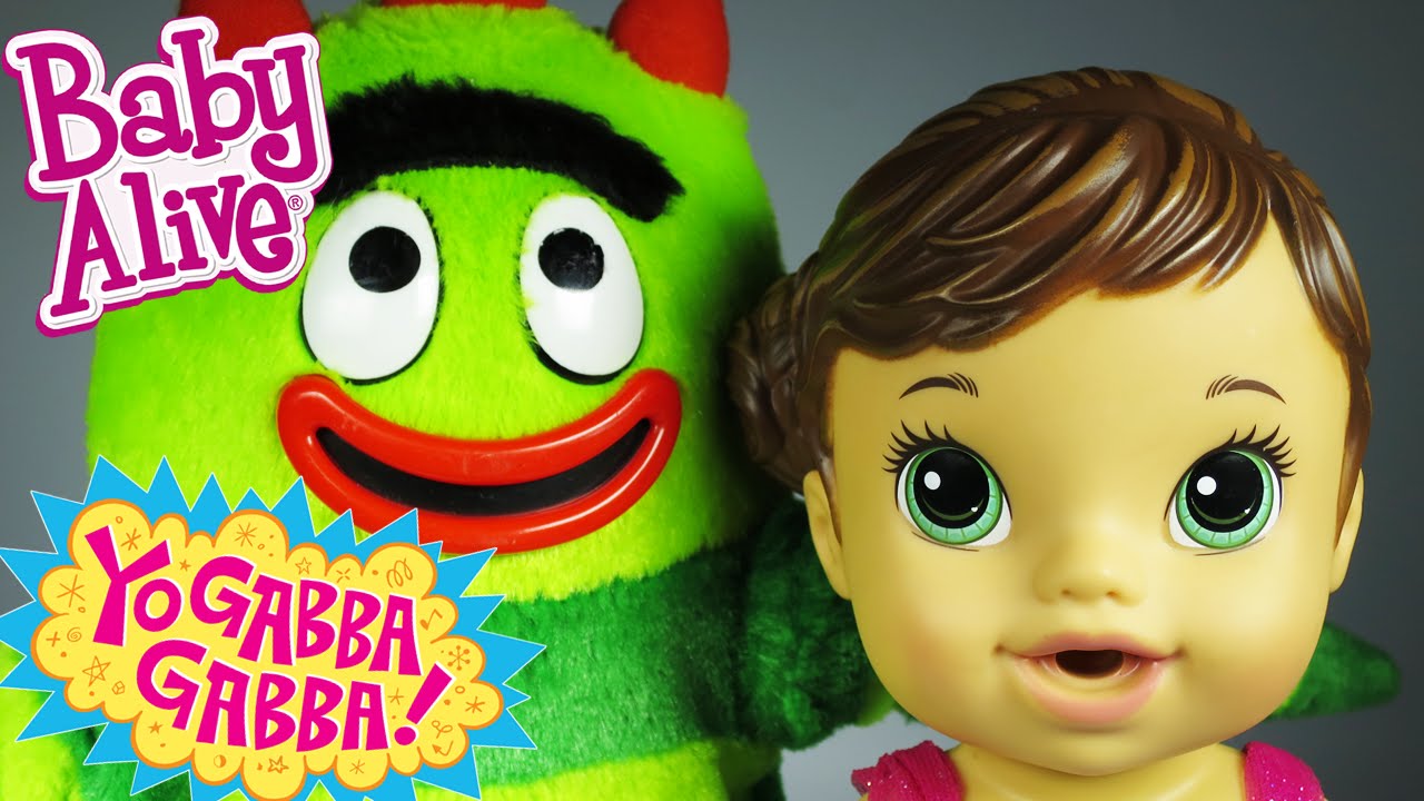 BABY ALIVE Parody "Yo Gabba Gabba Brobee & Baby Alive" make Play-Doh ...
