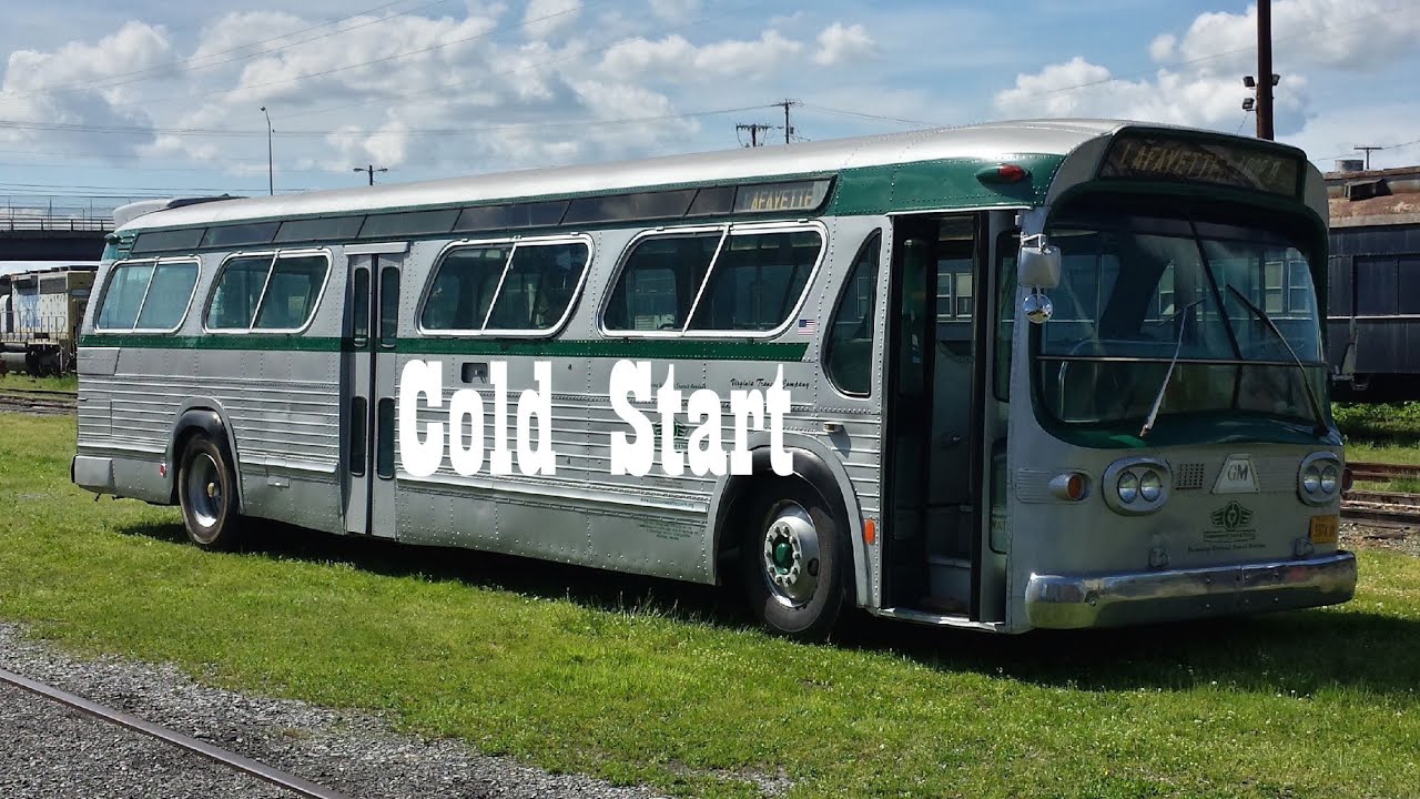 Cold Start 1966 GM New Look Bus first start in 2 months Detroit Diesel ...