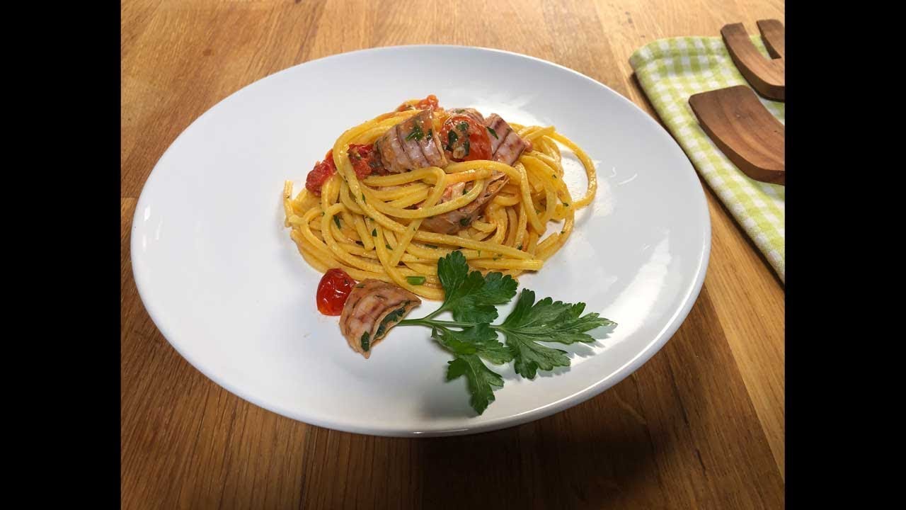 Spaghetti alla chitarra con pannocchie - YouTube