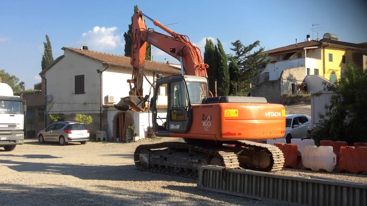 Escavatore Hitachi Zaxis 160 LC - YouTube