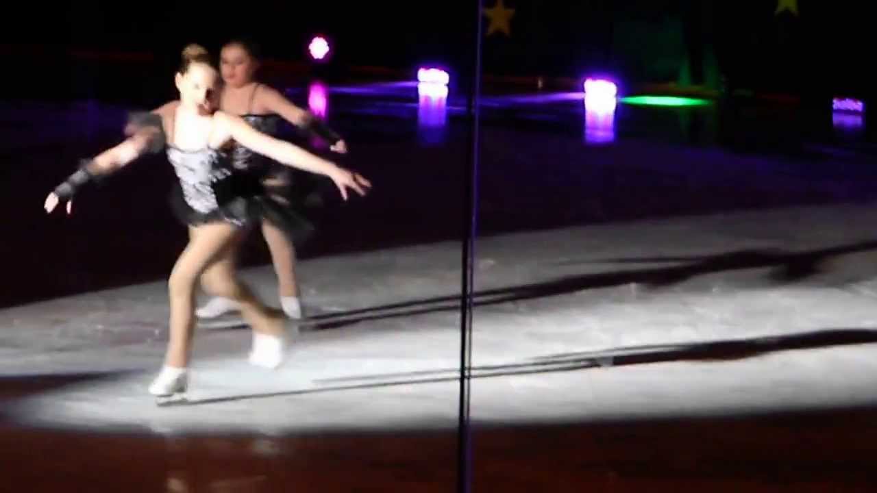 Andrea winter show BRAVE/ROAR - YouTube