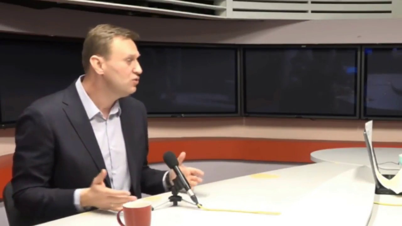 Навальный о Грудинине - "Он не кандидат" - YouTube