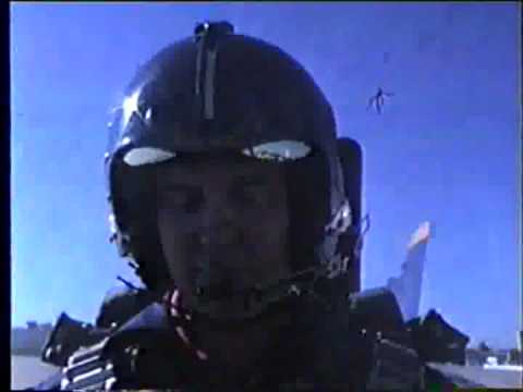 Mike Cully flies with the Blue Angels - YouTube