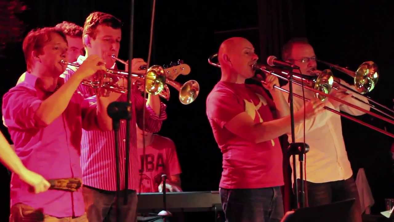 Chango Salsa Band - Bamboleo - YouTube