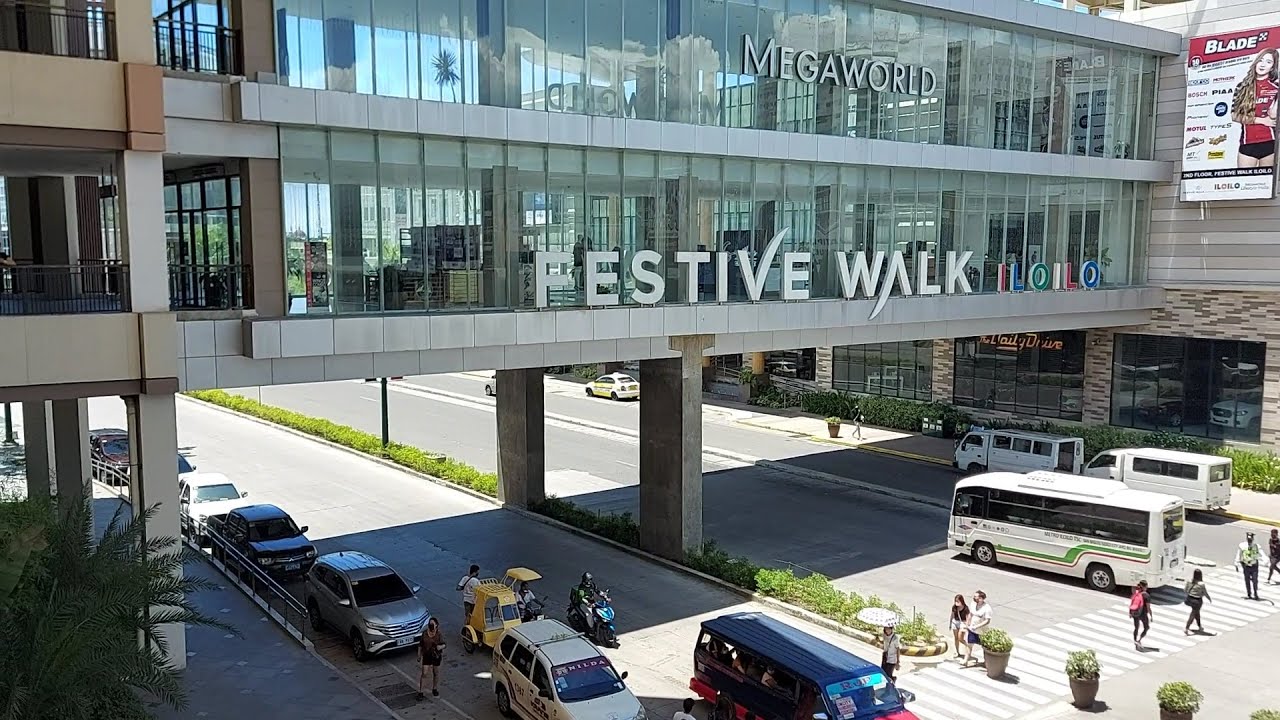 Festive Walk Mall - YouTube