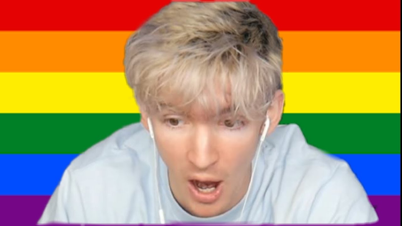 Flamingo Acting Gay For 1 Minute Straight - YouTube