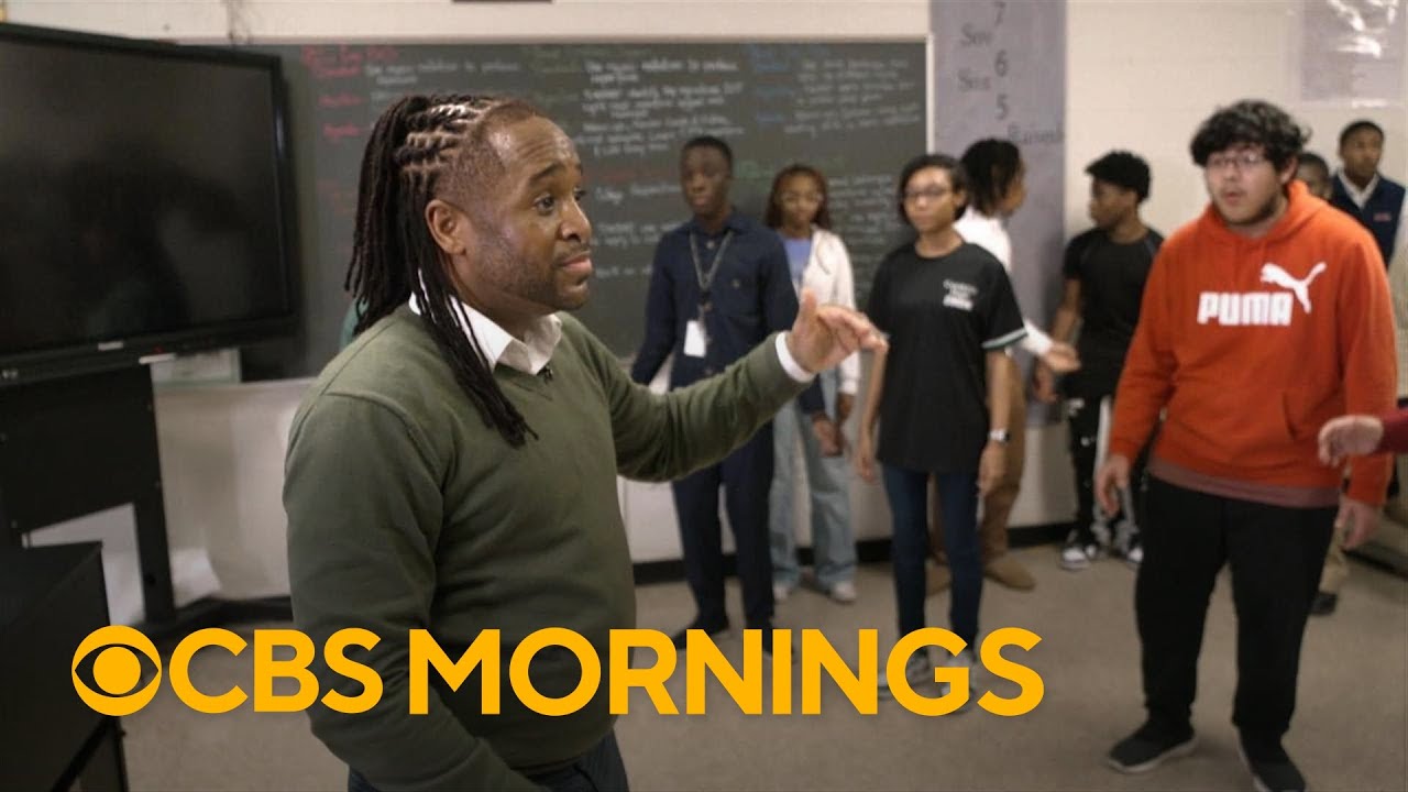 Memphis teacher selected as winner of the 2025 Music Educator Award ...