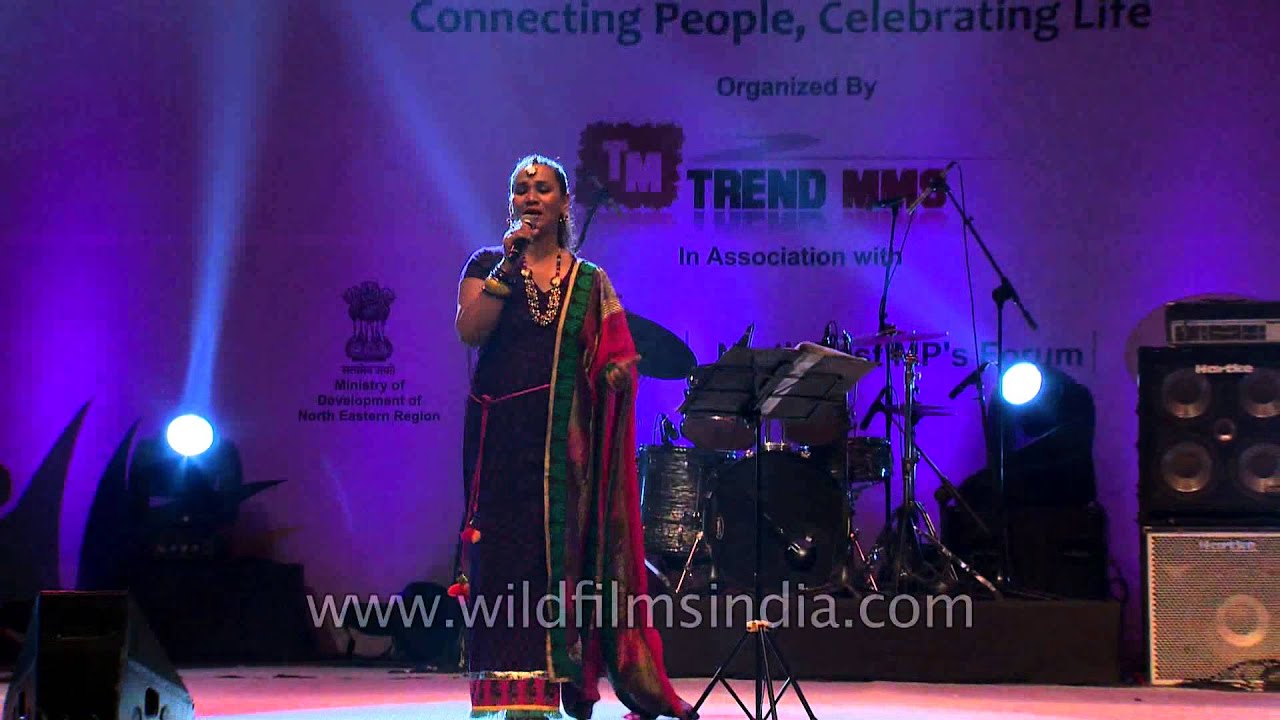 Assamese singer Kalpana Patowary delivers a rocking performance - YouTube