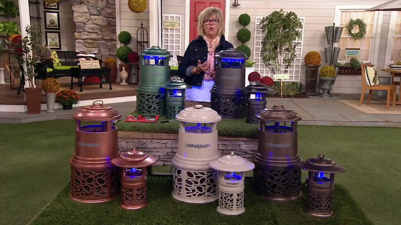 DynaTrap XL Insect Trap with AtraktaGlo Extended Life UV LED Bulbs on ...