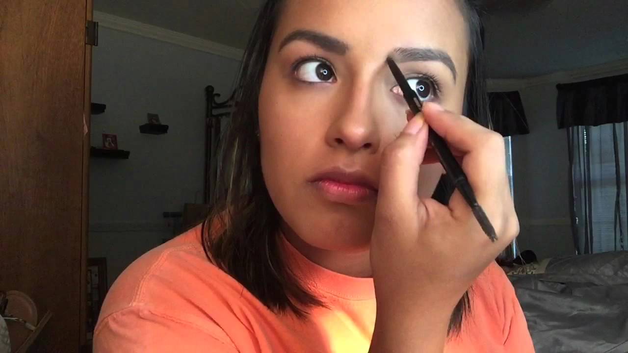 EASY & QUICK Everyday Makeup Routine - YouTube