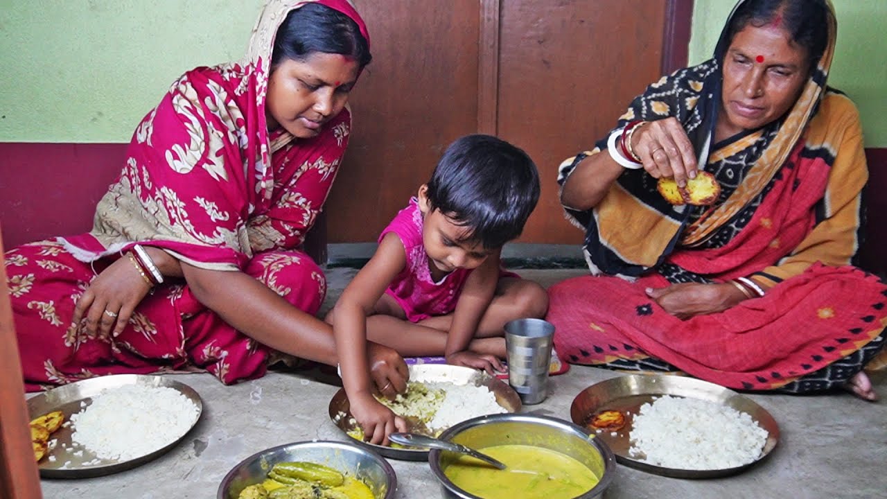 পটল পোস্ত, মিষ্টি আলু ভাজা, ডাল রান্না করলাম রাতের খাবারে Potol Posto ...