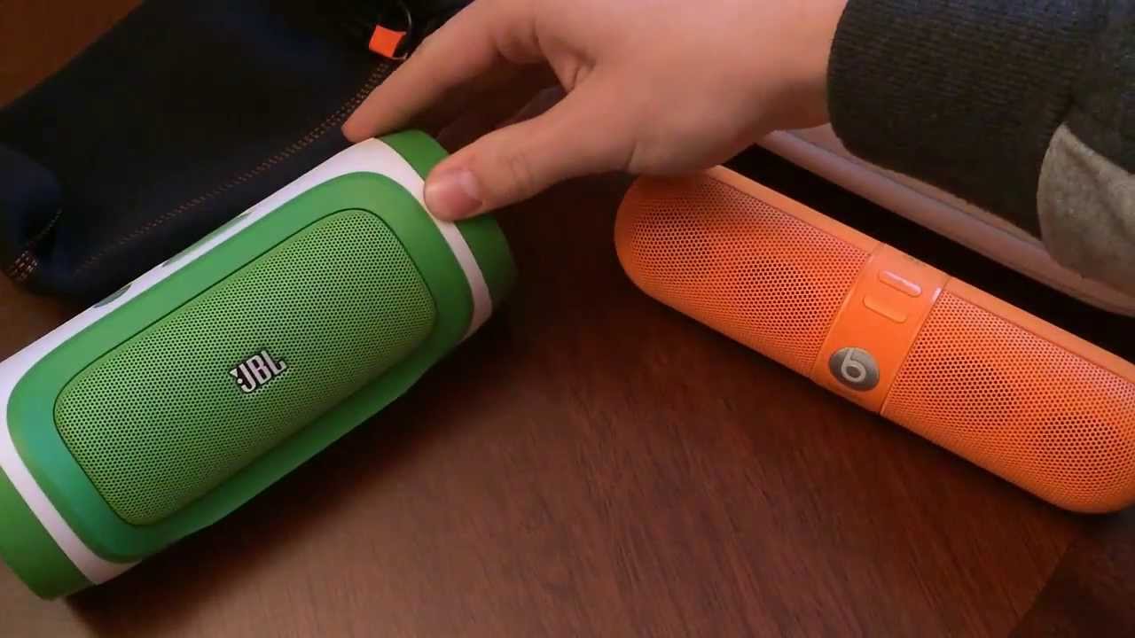 JBL Charge: обзор и сравнение с Beats pill - YouTube