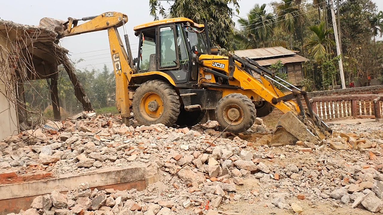 JCB Backhoe Breaking Old House and Pulling Out Concrete - Powerful JCB ...