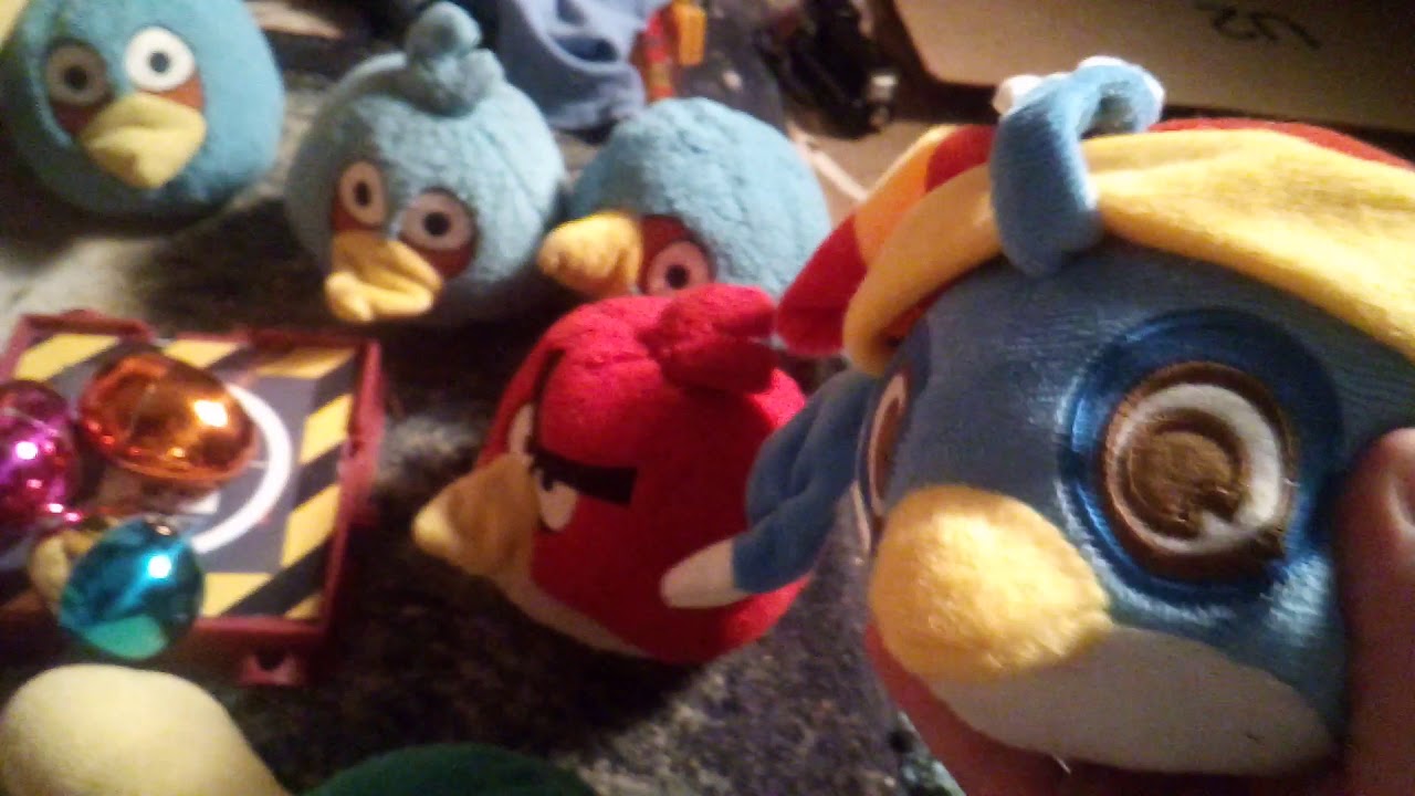 The Random Plushventures Of Angry Birds S2 E4: The Birds Chill And ...