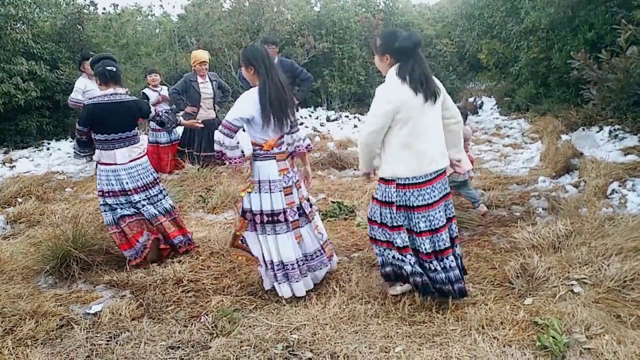 苗族阿卯基督教赞美诗歌 Hmong a-hmao Christian Paj Huam Qhuas Hmoob Kab Yeeb - YouTube
